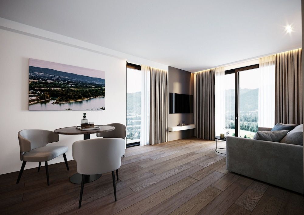 Frames Hotel GmbH in Mülheim-Kärlich - alle Deals