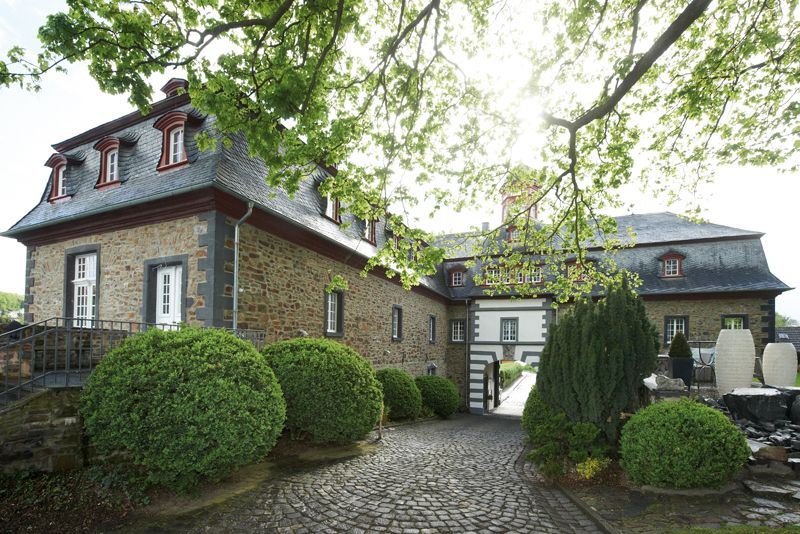 Schloss Burgbrohl in Burgbrohl - alle Deals