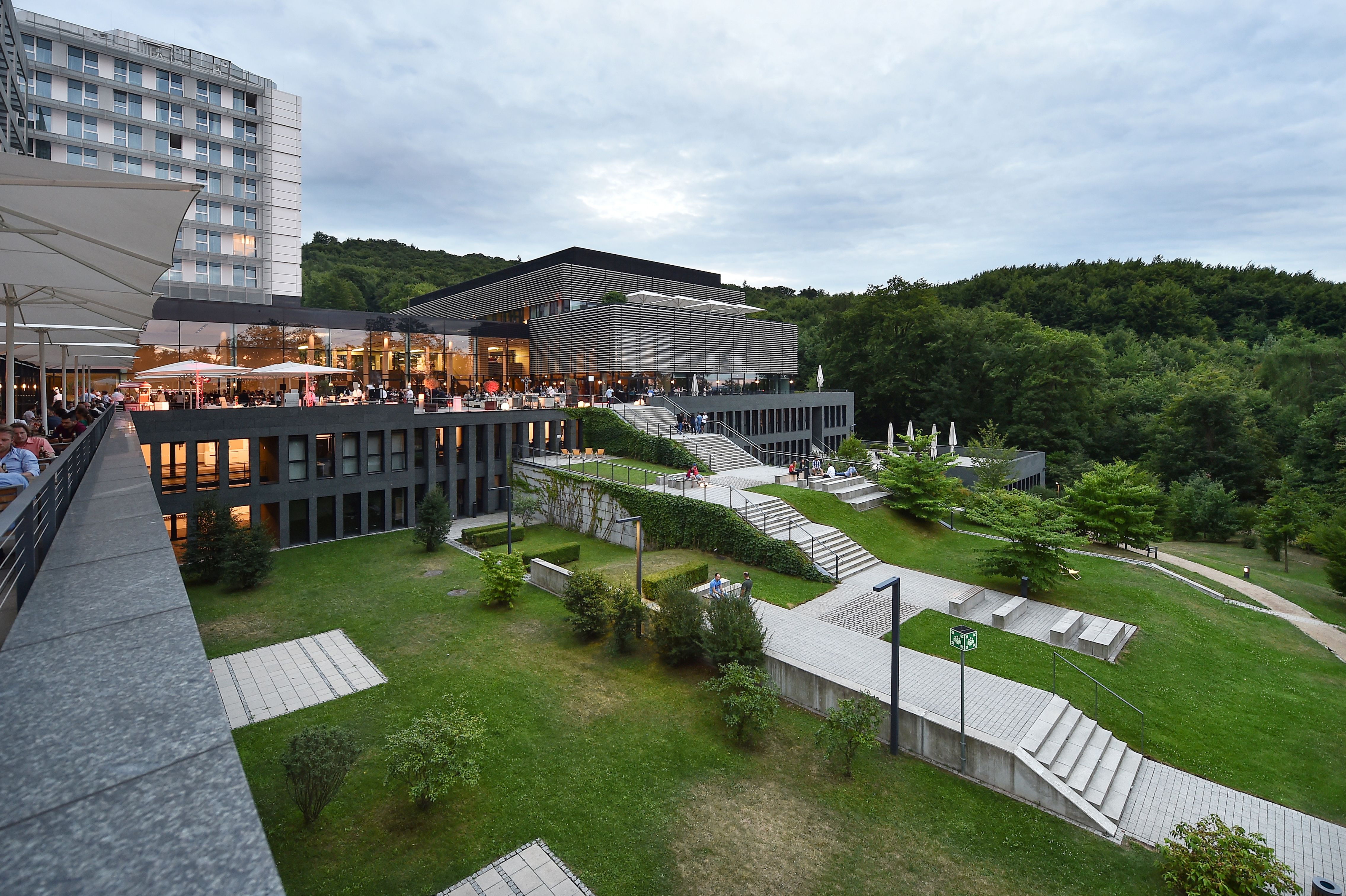 Lufthansa Seeheim in Seeheim-Jugenheim bei HotelSpecials.de