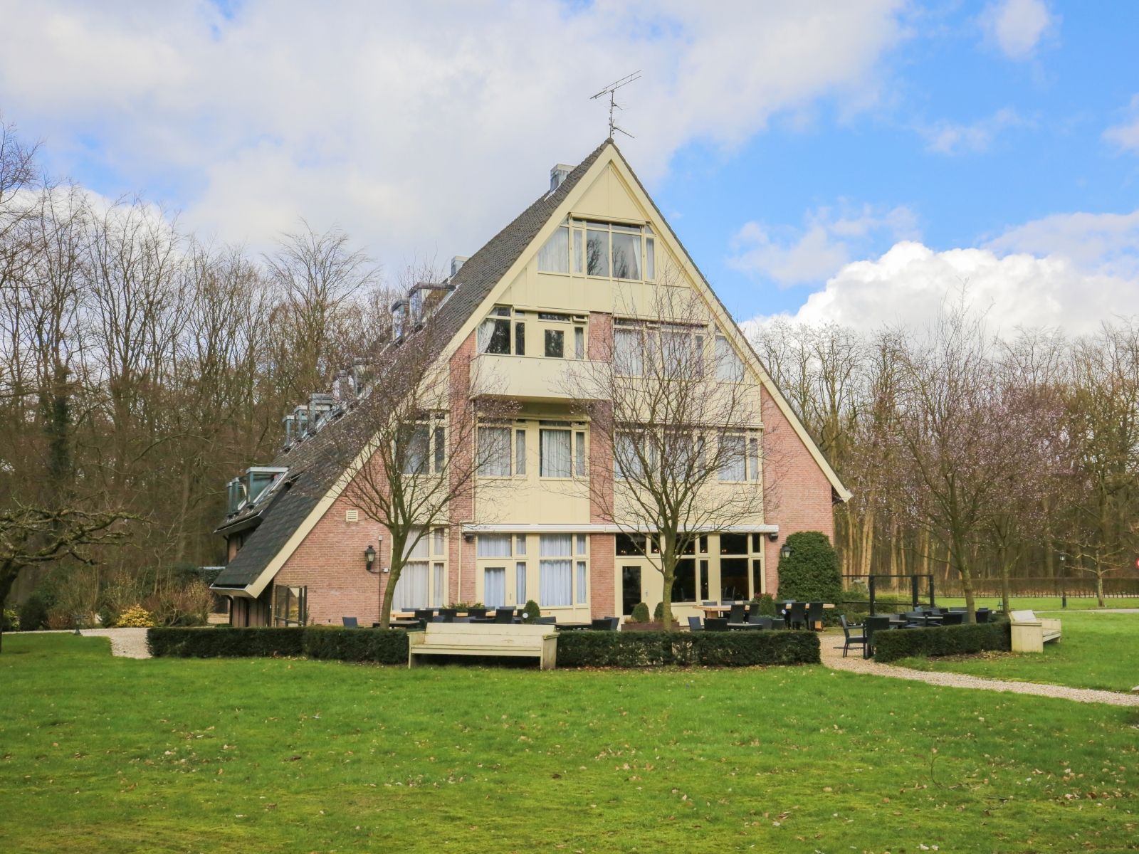Fletcher Hotel-Landgoed Huis Te Eerbeek in Eerbeek - alle Deals
