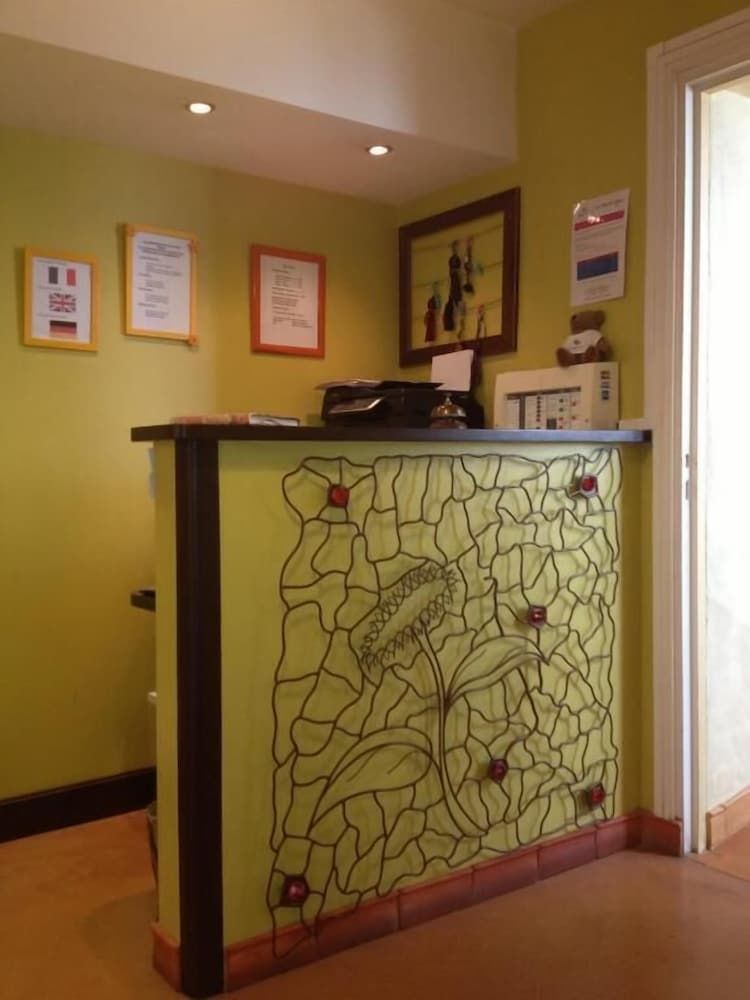 Hôtel L'Astrolabe in Oloron-Sainte-Marie - alle Deals