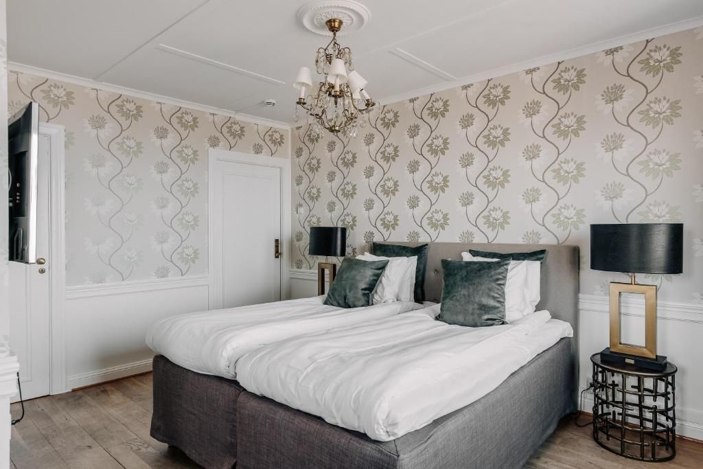 Gyllene Uttern in Gränna - alle Deals