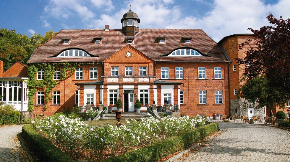 Schloss Basthorst in Crivitz bei HotelSpecials.de